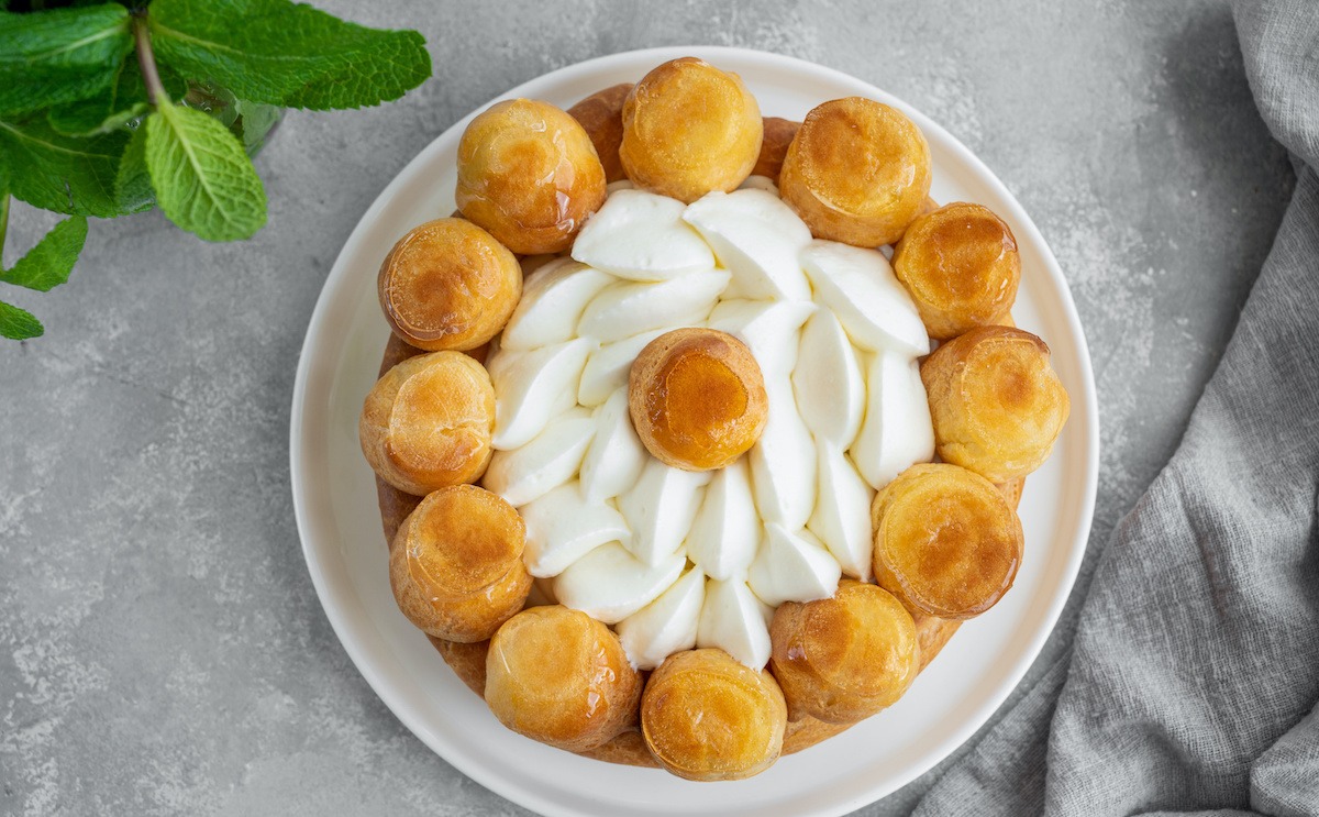 French Gâteau St. Honoré with Pastry Cream - My Cake Hub